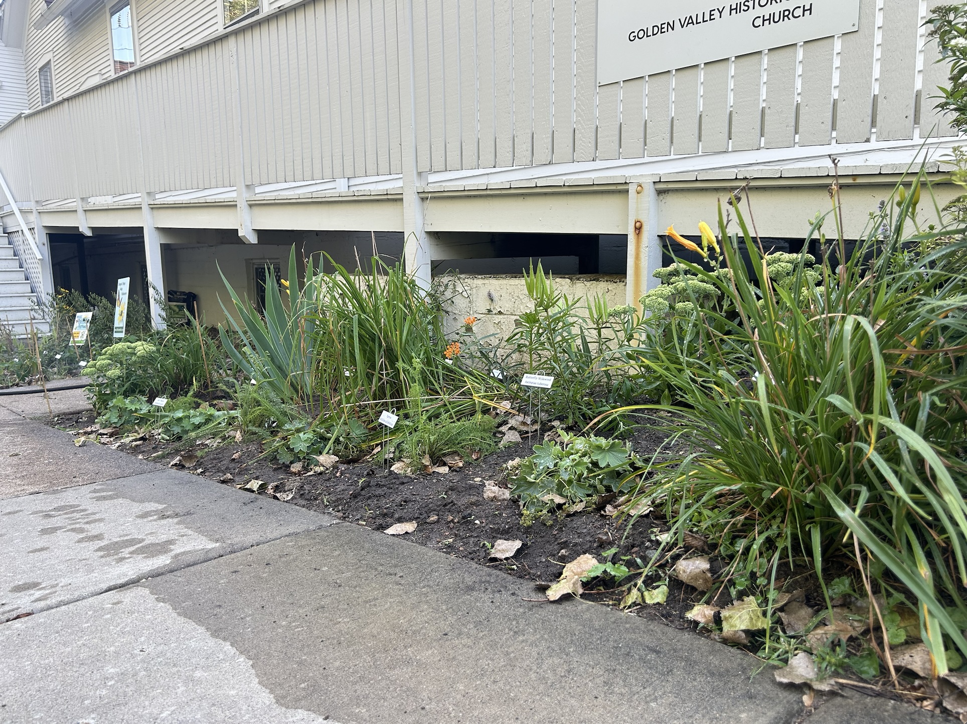 Demonstration Pollinator Gardens – Golden Valley Garden Club